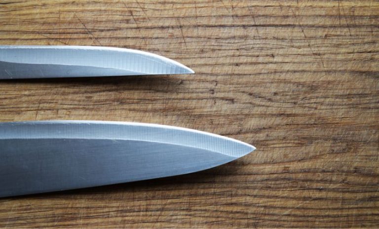 Single bevel vs Double bevel knives | Knives Academy